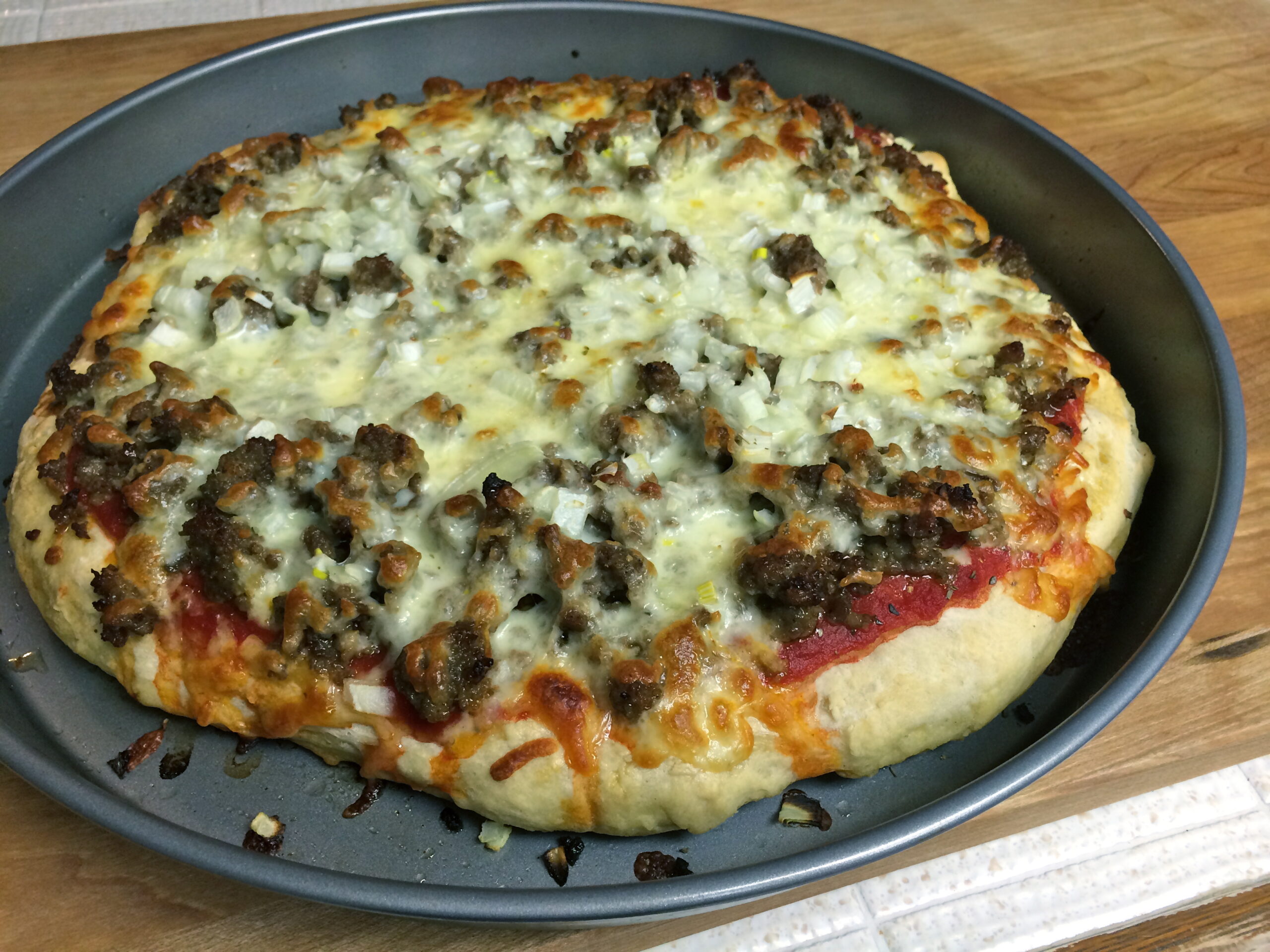 Pan Pizza—Restaurant Style (Made at Home) ⋆ Nutrivore Life
