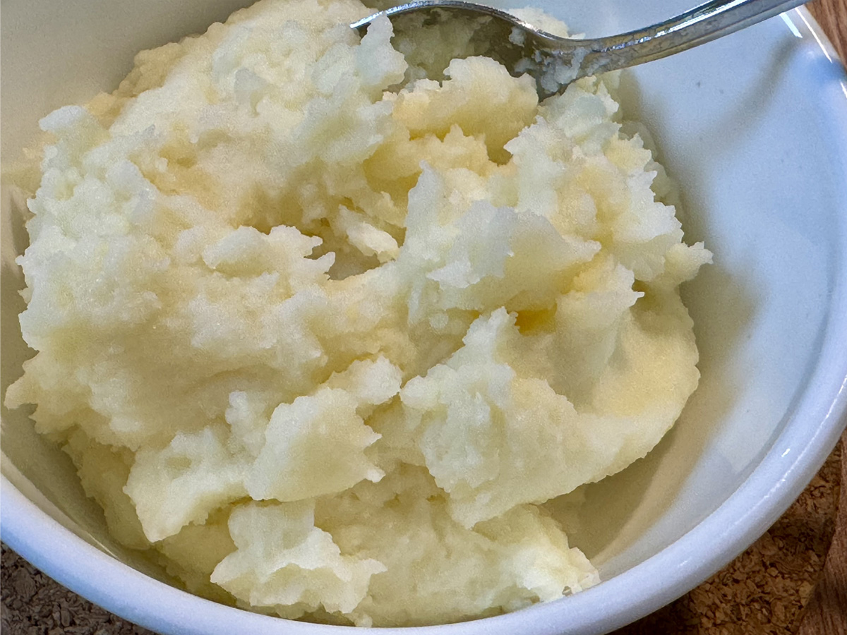 Mom's Simple Everyday Mashed Potatoes ⋆ Nutrivore Life